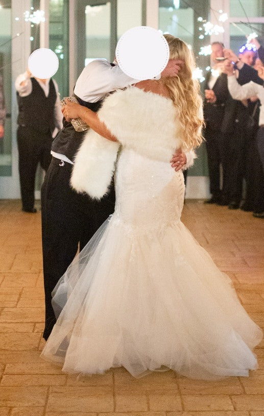 Essense of Australia D2920 – PreOwnedWeddingDresses