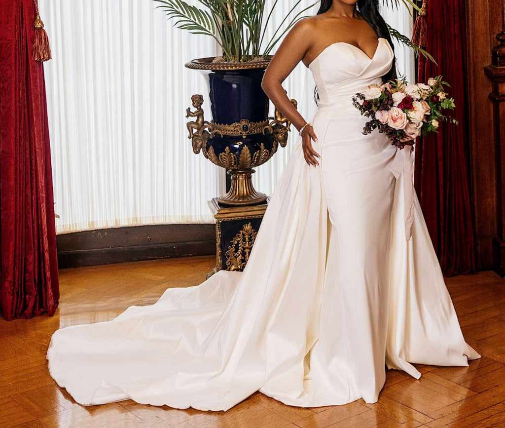 Eva Lendel Lika – Nearly Newlywed