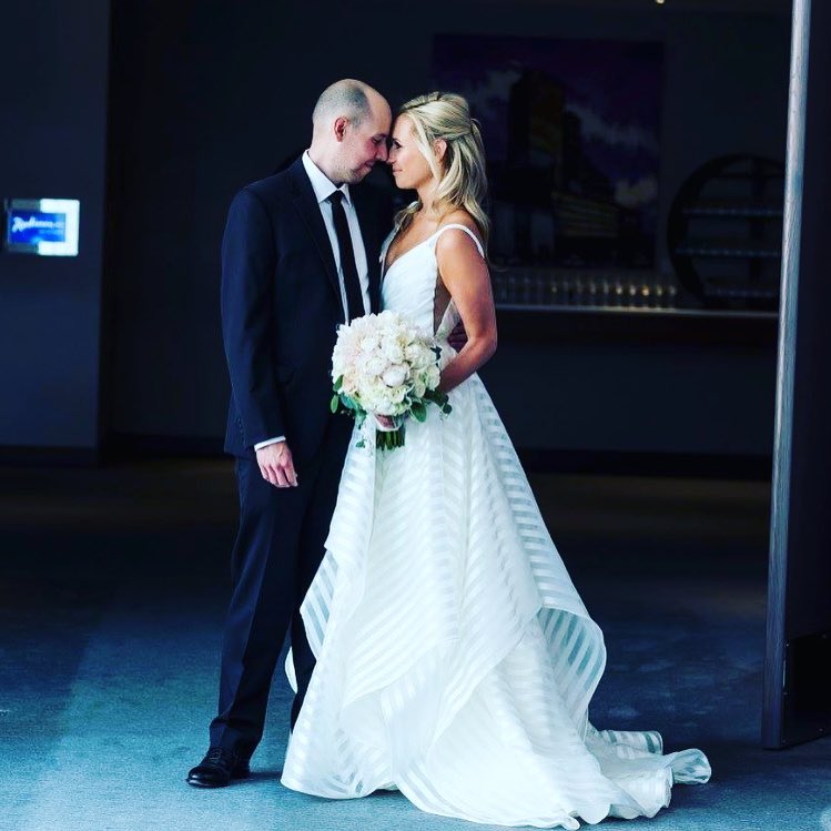 Hayley Paige Decklyn Gown – Nearly Newlywed