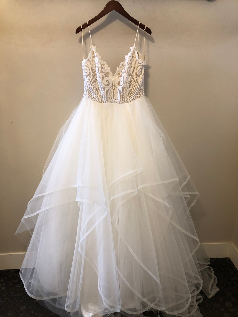 Hayley Paige Pepper 1700 – Nearly Newlywed