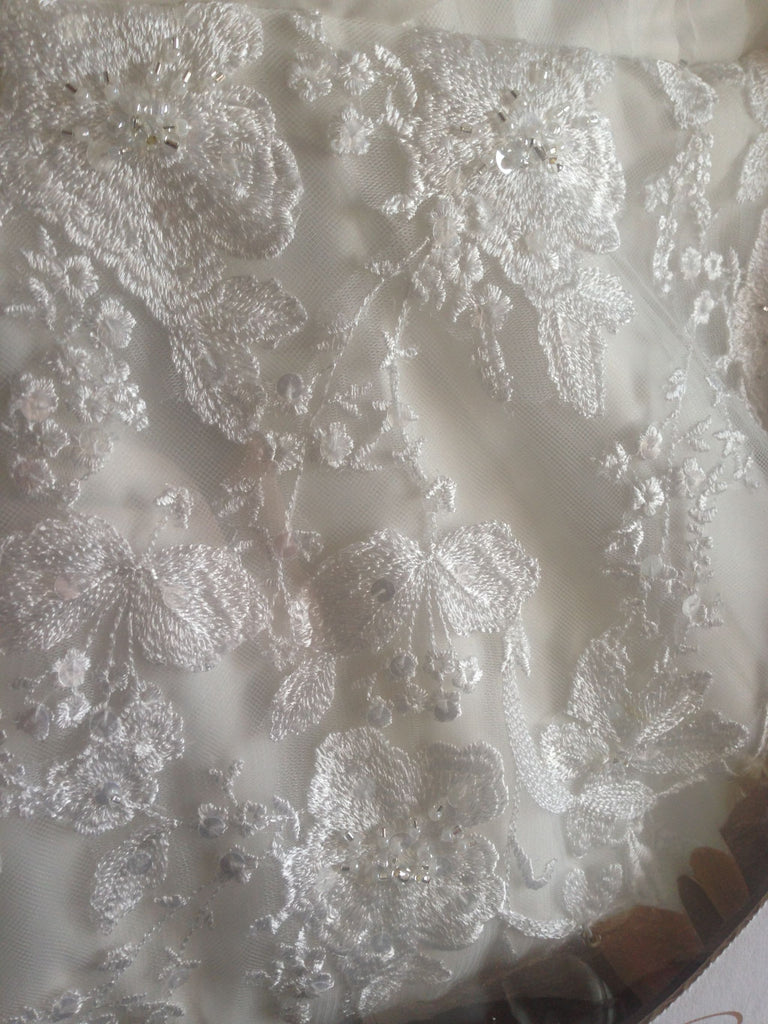 Henry Roth Eleanor – PreOwnedWeddingDresses