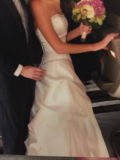 Henry Roth Henry Roth New York – PreOwnedWeddingDresses