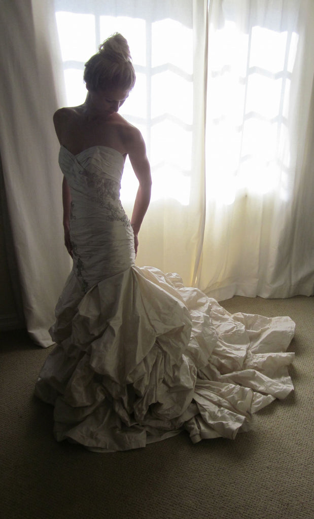 Ines Di Santo Style 513 – Nearly Newlywed