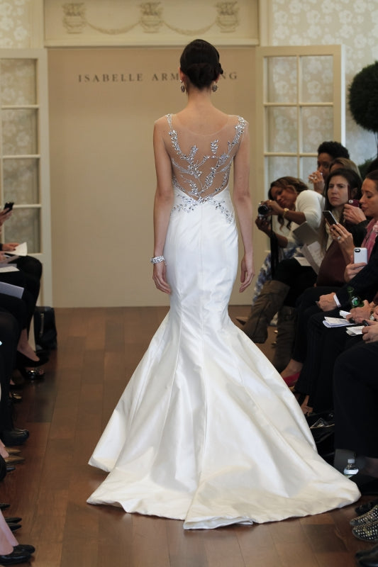 Isabelle Armstrong Helena – PreOwnedWeddingDresses
