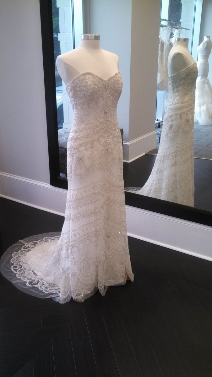 Kenneth Pool Kenneth Pool Lucienne Size 8 – Nearly Newlywed