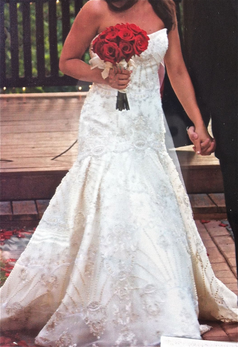 Lazaro Lazaro Finale Spring 2008 – Nearly Newlywed