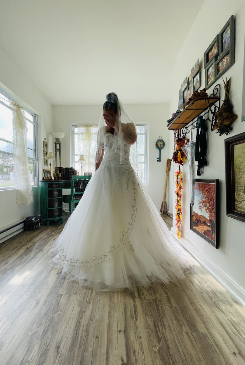 Madeline Gardner Moro Lee – Nearly Newlywed