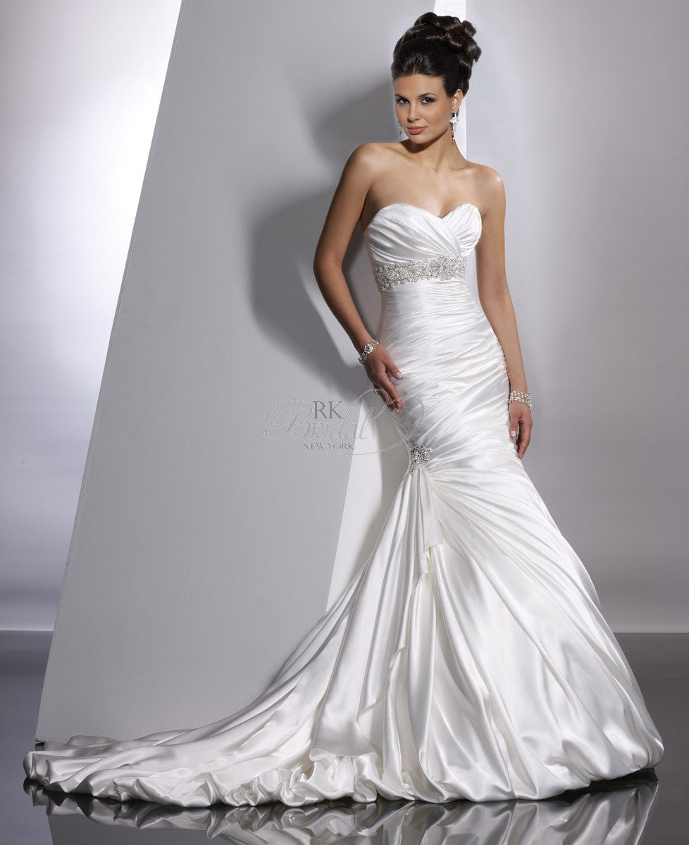 Maggie Sottero Adorae with extras!!!! – PreOwnedWeddingDresses