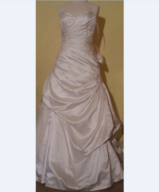Maggie Sottero J1257 Cassandra – Nearly Newlywed