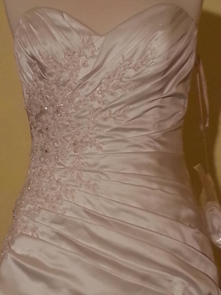 Maggie Sottero J1257 Cassandra – Nearly Newlywed