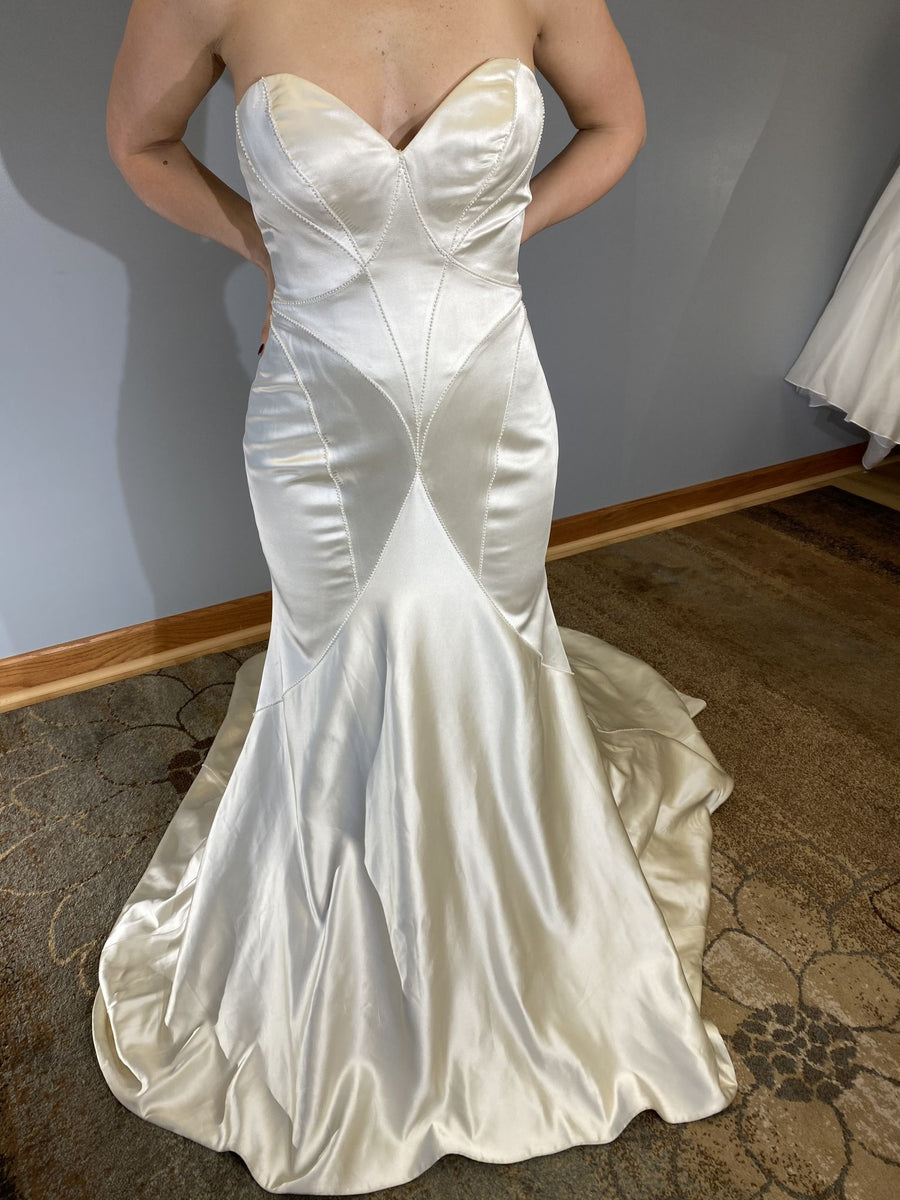 Matthew Christopher Vivian – Nearly Newlywed