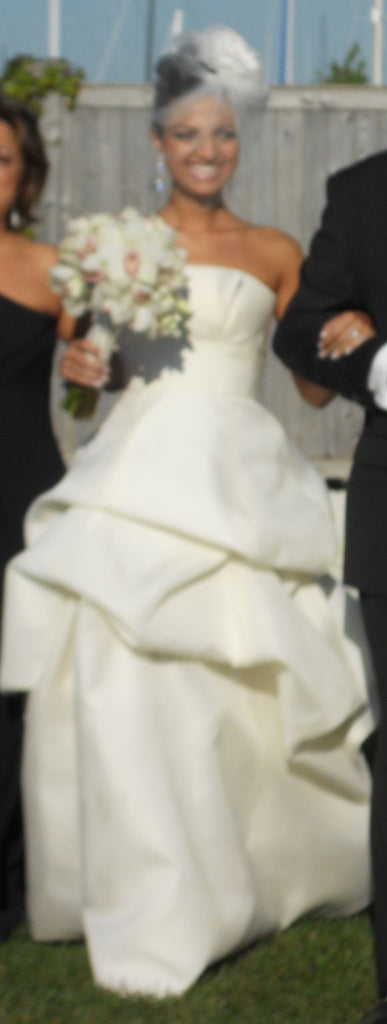 Monique Lhuillier Collette body/ Rihanna skirt – Nearly Newlywed