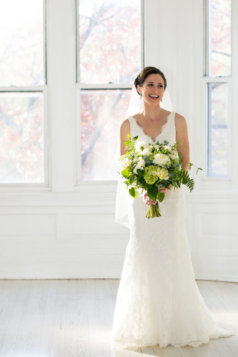 Monique Lhuillier BL 1317 – Nearly Newlywed