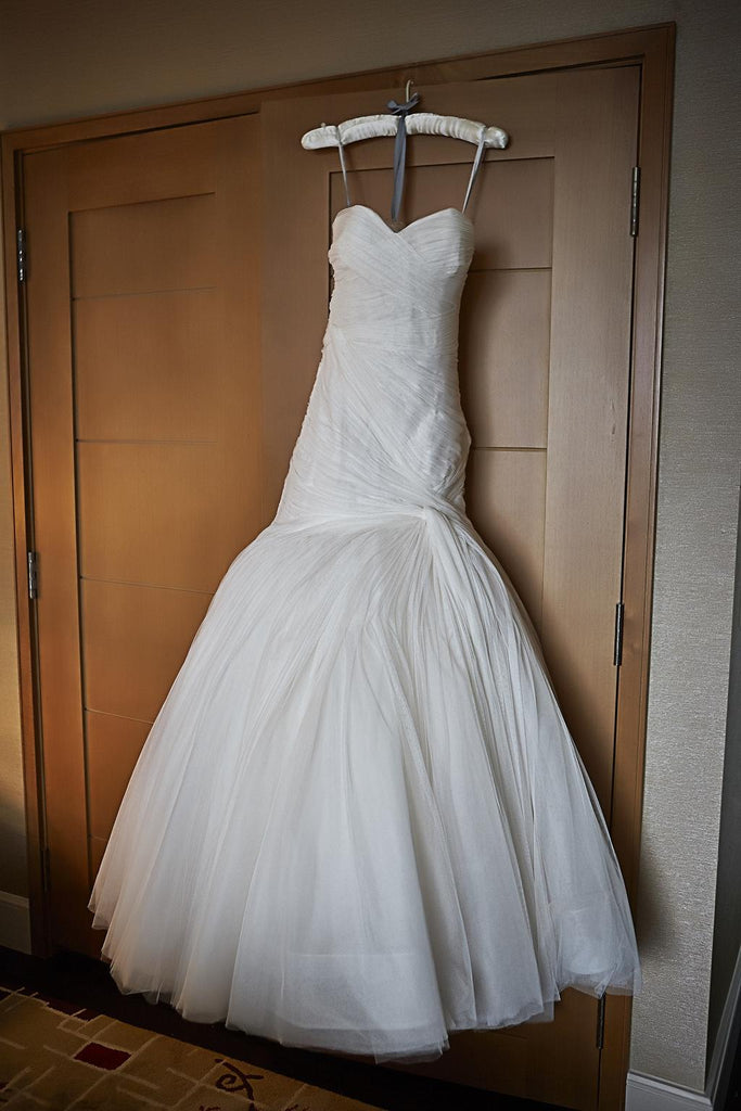 Monique Lhuillier Forever – Nearly Newlywed