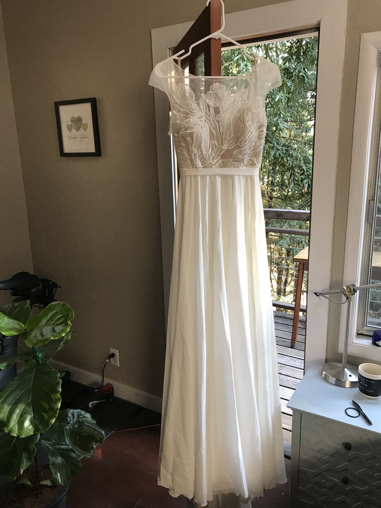 Other Alex Veil Rica – PreOwnedWeddingDresses