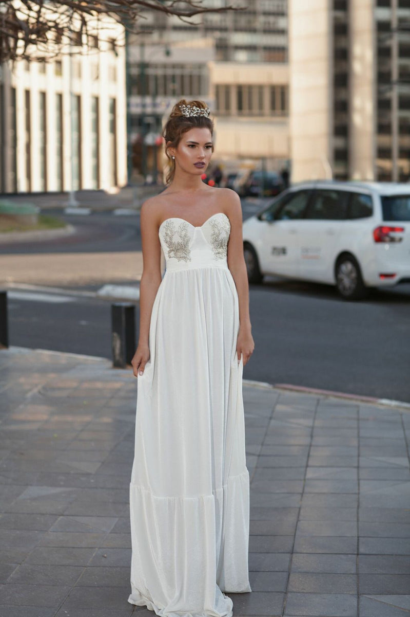 Other Candra – Nearly Newlywed