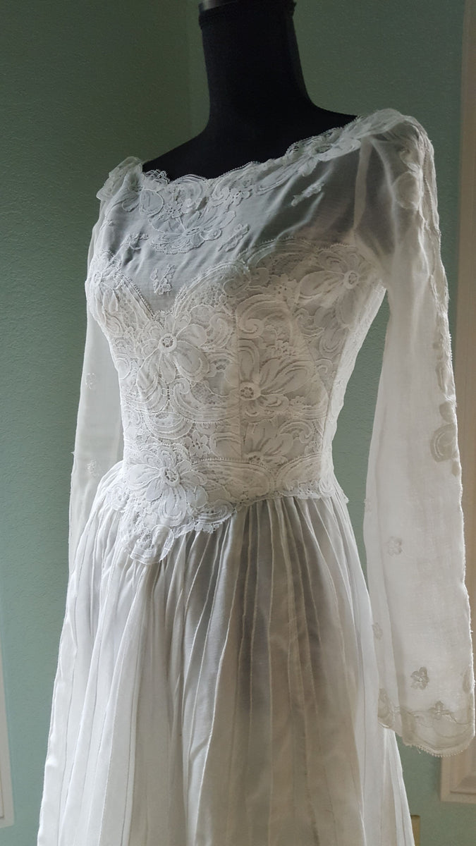 Other Mexican lace – Nearly Newlywed