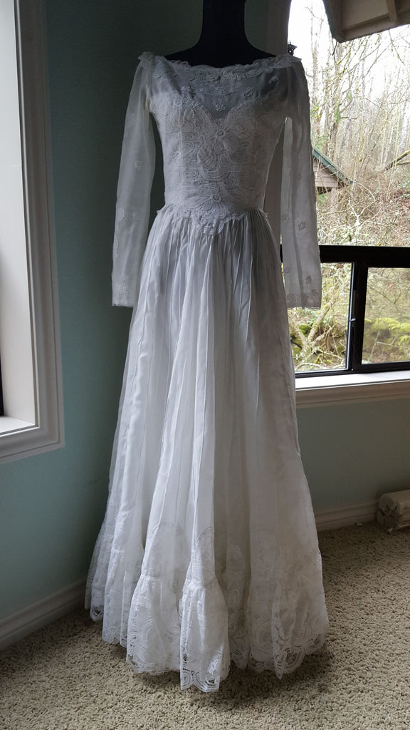 Other Mexican lace – Nearly Newlywed