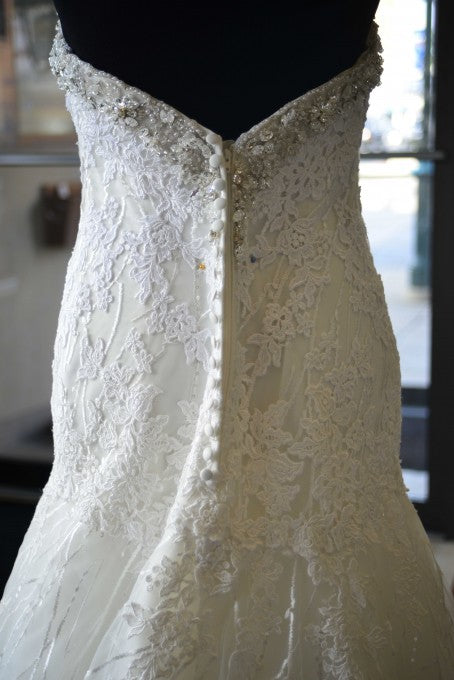 Other Symphony Regina Bianca #1207 – Nearly Newlywed