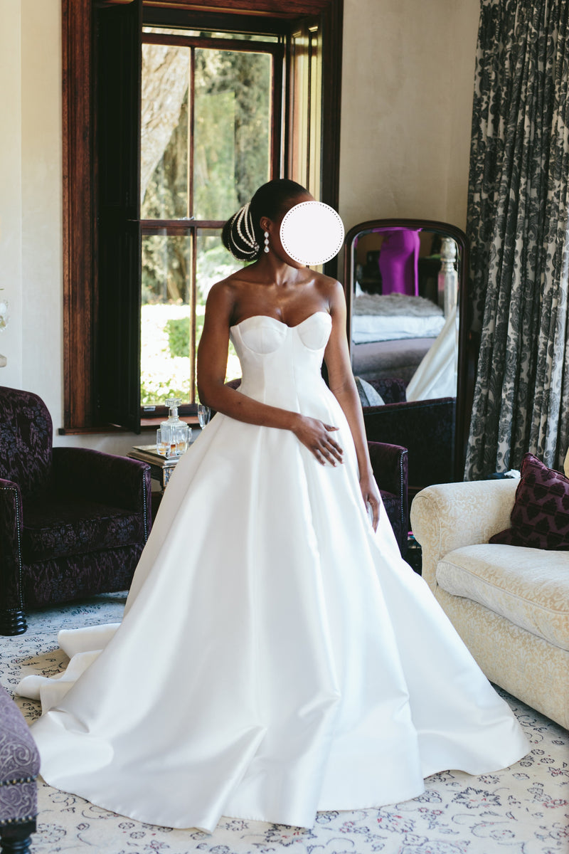 Other Steven Khalil the 'Jennifer' (Lopez) Dress – Nearly Newlywed