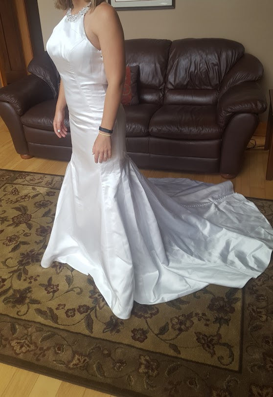 Private Collection 18885 – PreOwnedWeddingDresses