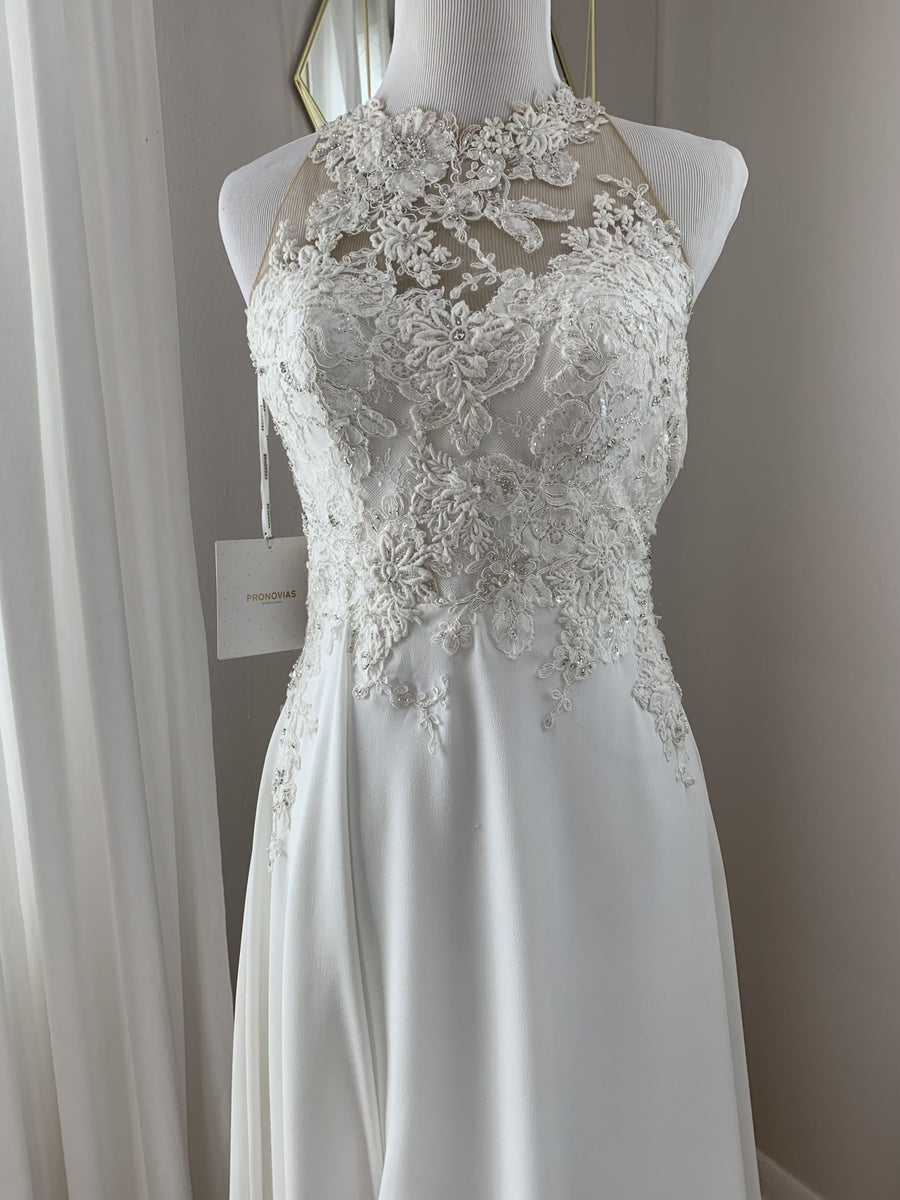 Pronovias Dramis – PreOwnedWeddingDresses