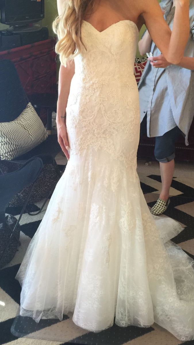 Pronovias Bertina – Nearly Newlywed