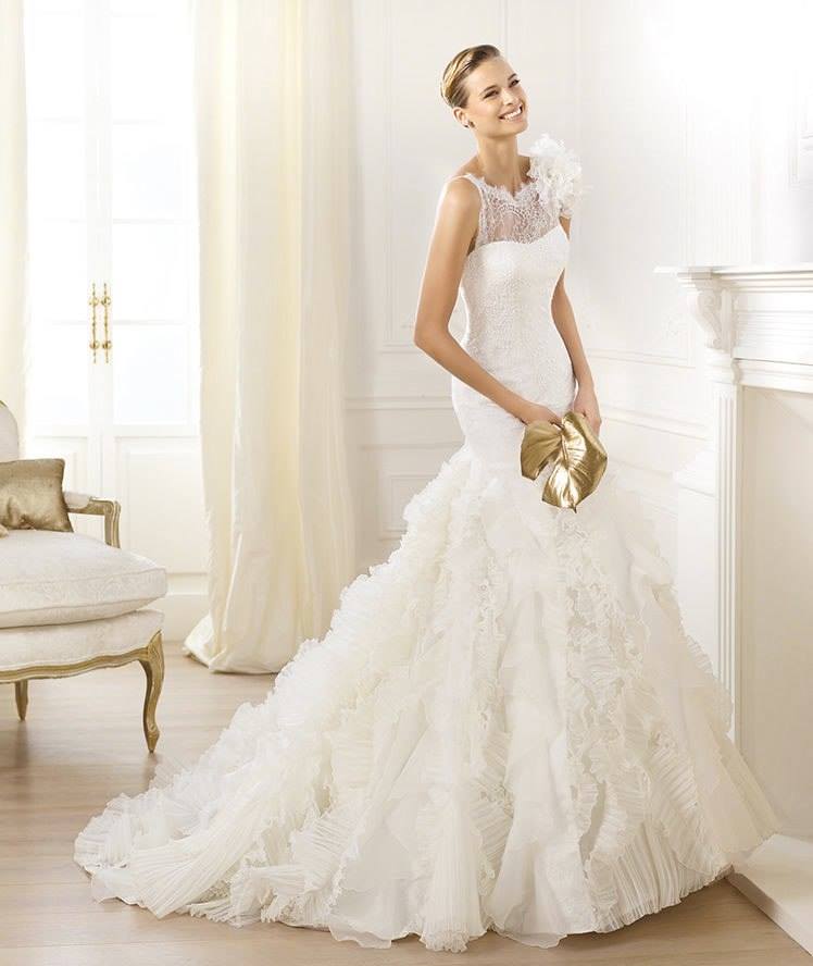 Pronovias LEANDRA – Nearly Newlywed