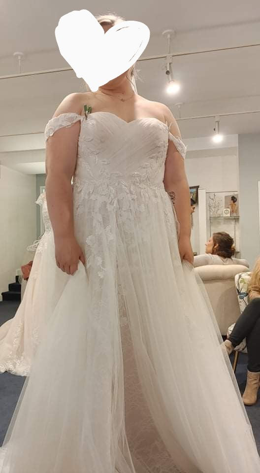 Rebecca Ingram Flora – Nearly Newlywed