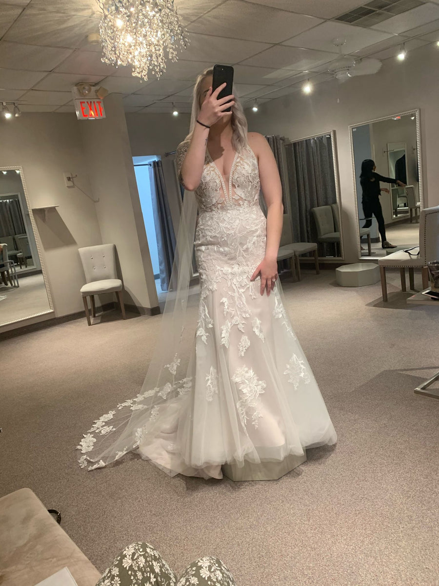 Rebecca Ingram Elizabetta – Nearly Newlywed