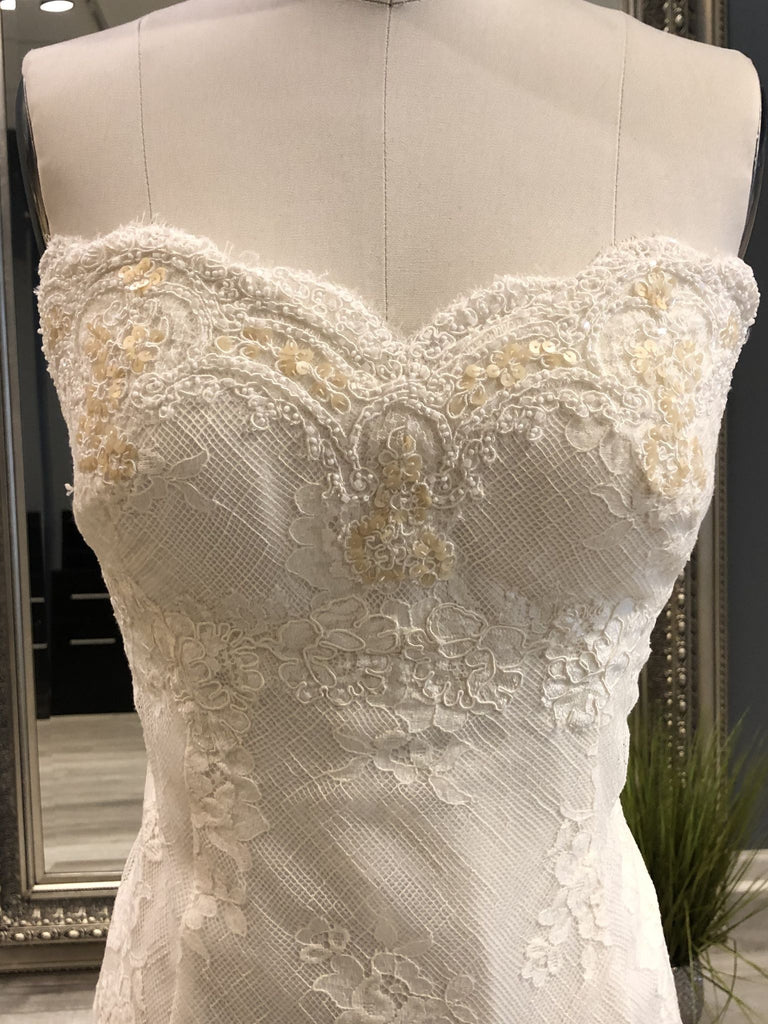 Rosa Clara Sandy – Nearly Newlywed