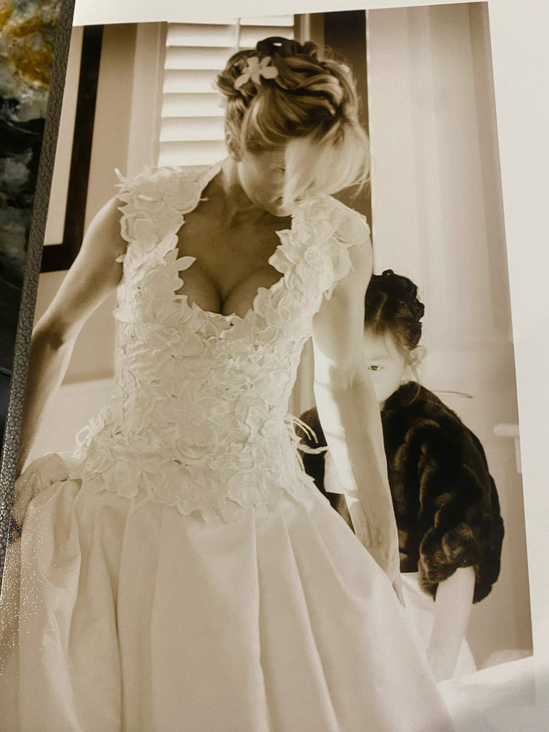 St. Pucchi 9264 St. Pucchi Ball Gown couture – Nearly Newlywed