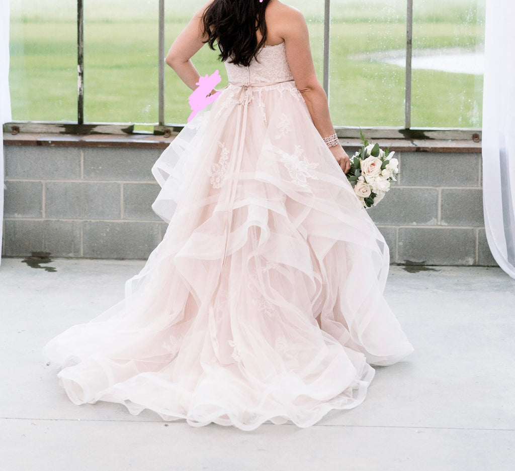 Stella York 6432 Ballgown Wedding Dress – Nearly Newlywed