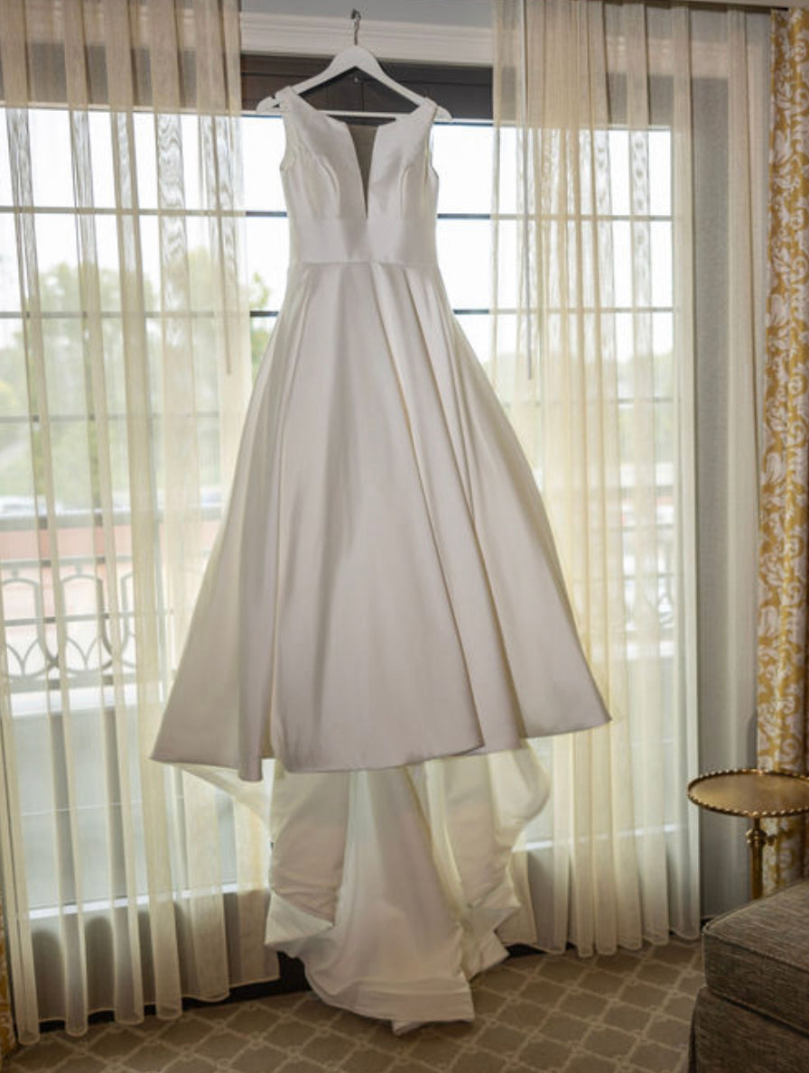 Stella York 7119 – Nearly Newlywed