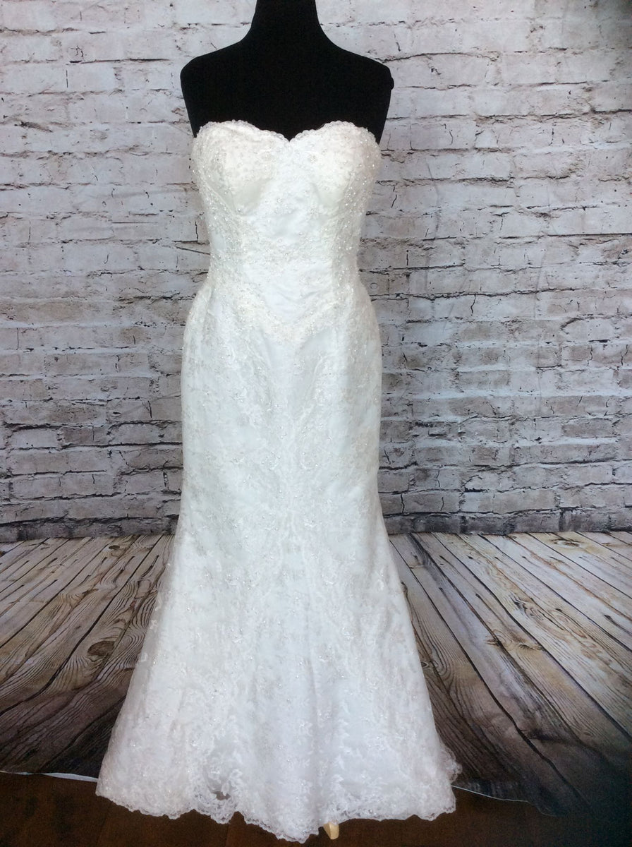 Symphony Bridal R7205 – Nearly Newlywed