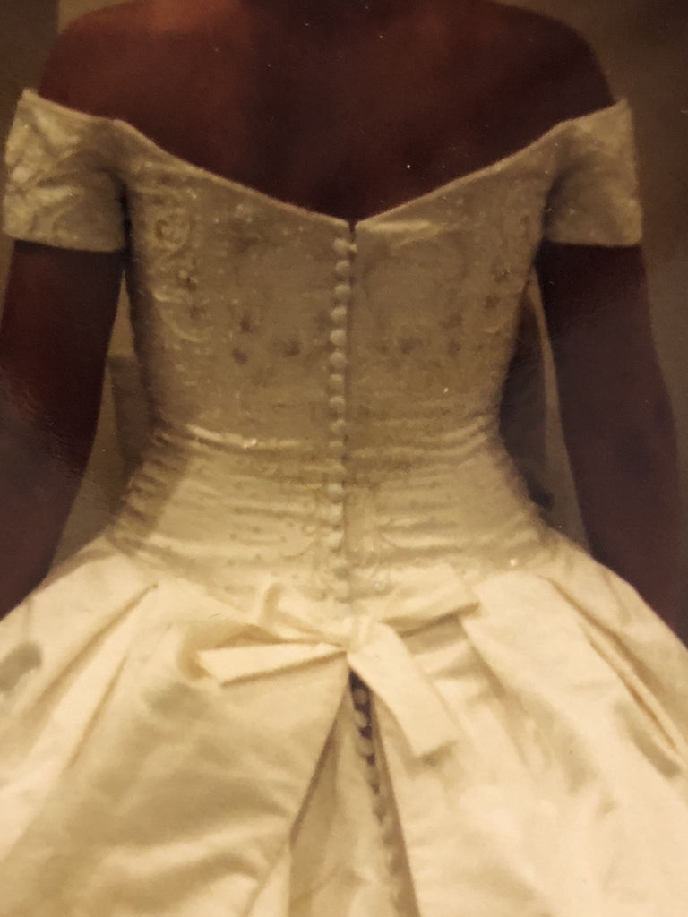 Vera Wang Ball gown – PreOwnedWeddingDresses