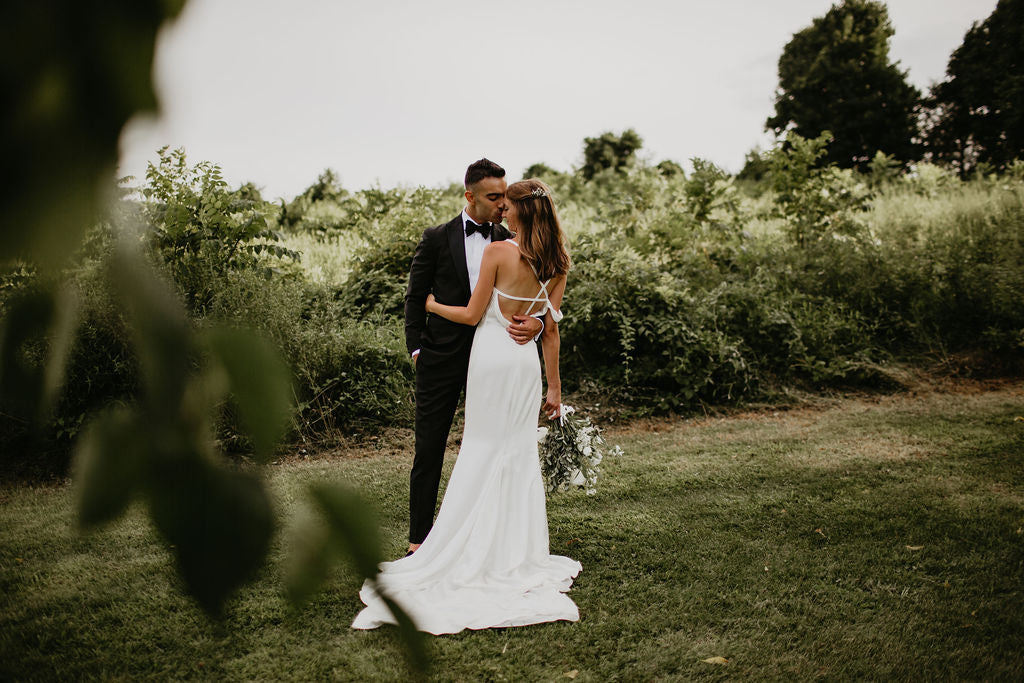 Vera Wang Hailey/122120 – PreOwnedWeddingDresses