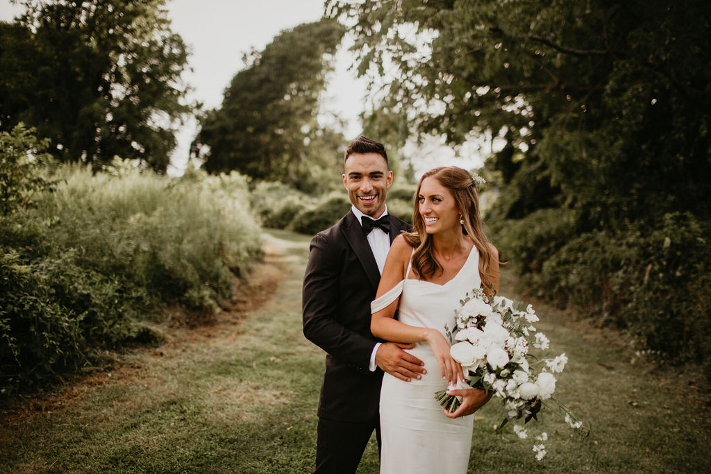 Vera Wang Hailey/122120 – PreOwnedWeddingDresses