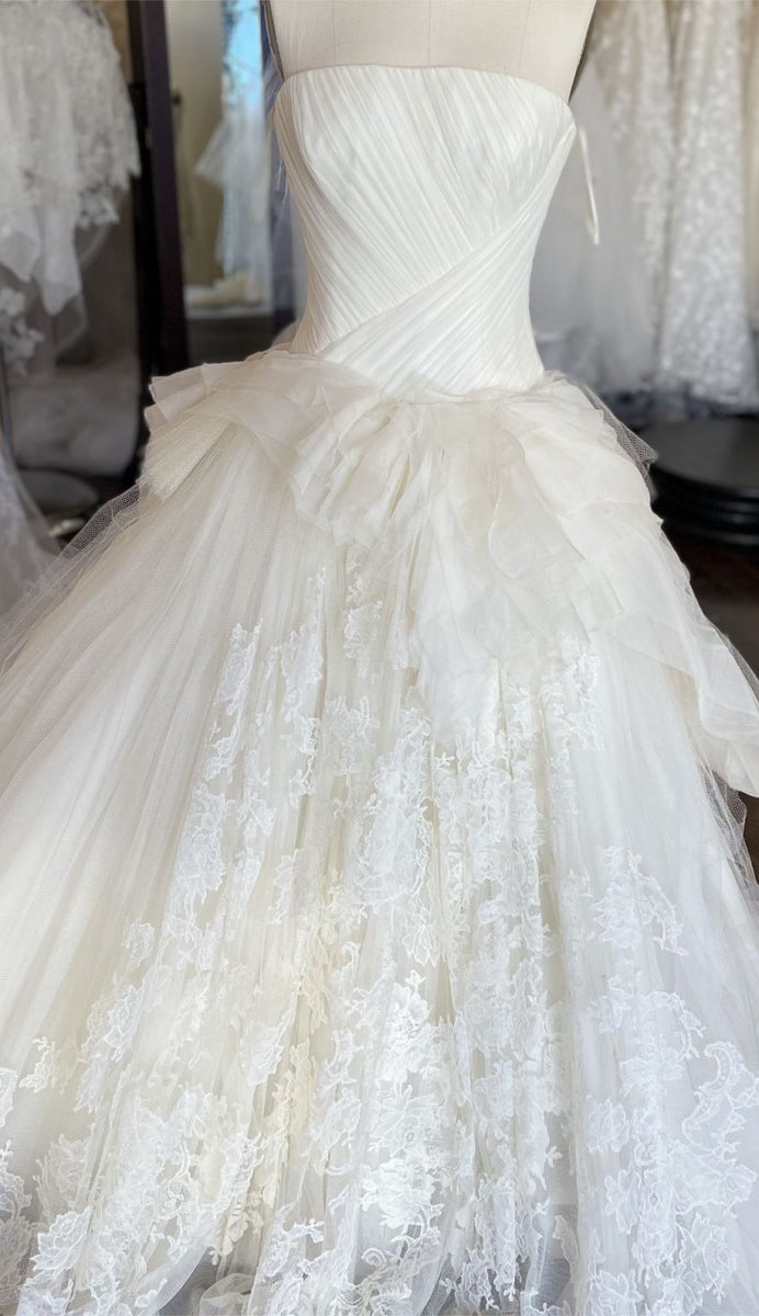 Vera Wang Ivory Kendall dress – Nearly Newlywed
