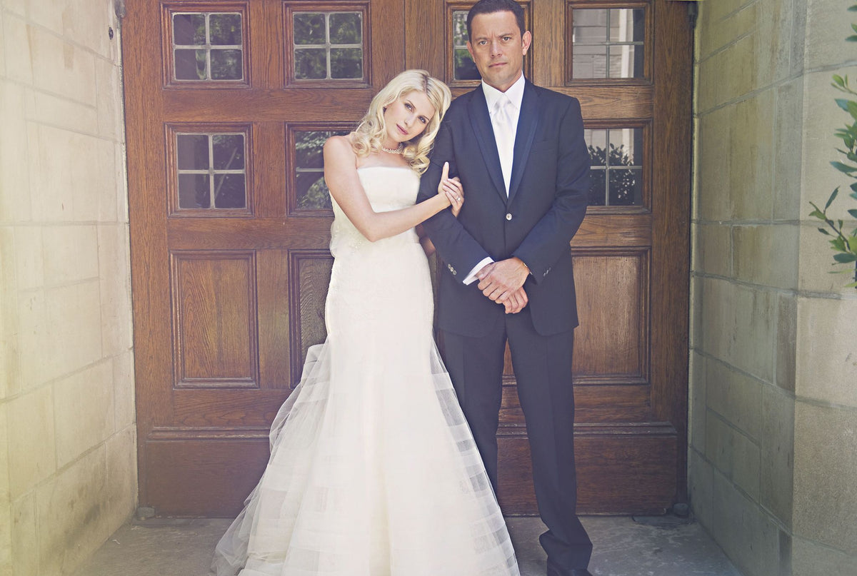 Vera Wang Georgina Luxe Gown + Accessories – Nearly Newlywed