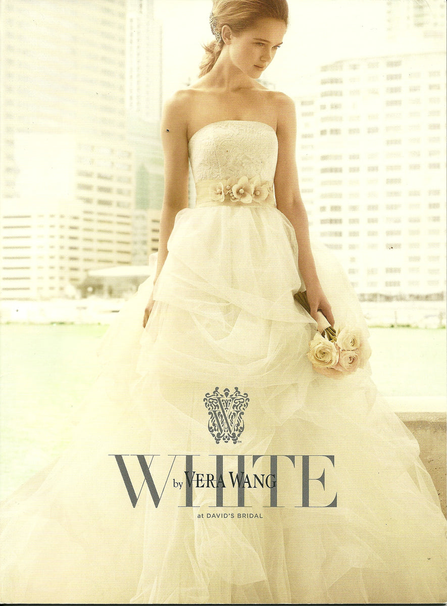 Vera Wang White VW351065 IVORY – Nearly Newlywed