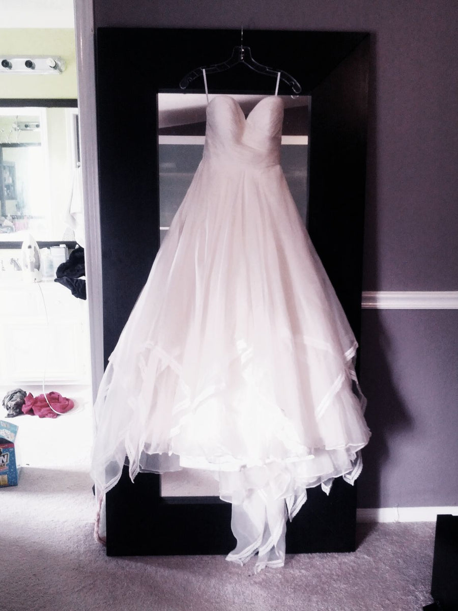 Watters Custom: Odette + Austin – Nearly Newlywed