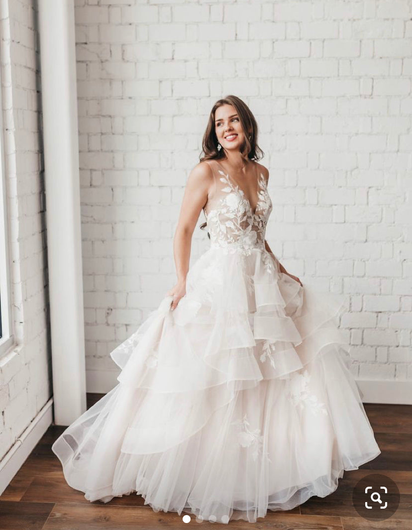Wtoo Montgomery / style 12716 – Nearly Newlywed